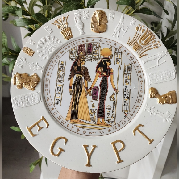 Accents | Vintage Eygpt Gold Plate Unique Pharaoh Porcelain | Poshmark